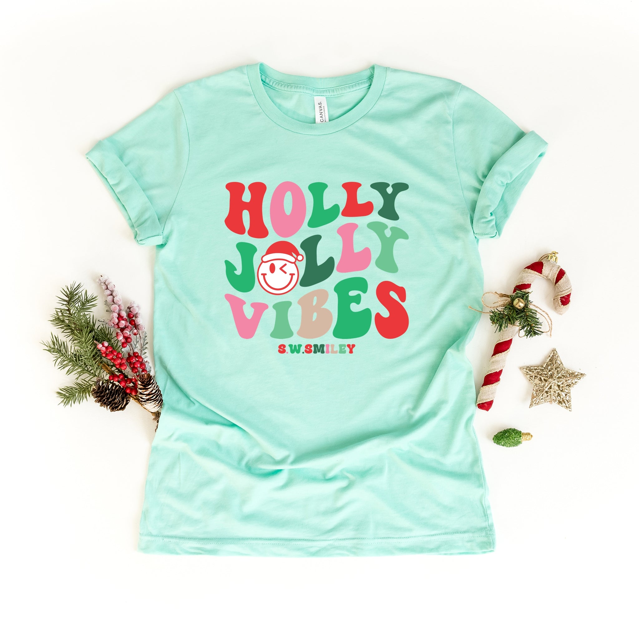S.W.Smiley Holly Jolly Vibes Smile - Women's Short Sleeve Graphic T-Sh